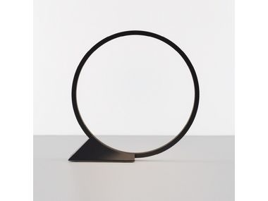 "O" | Floor lamp "O" Collection By Artemide design Elemental