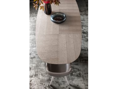 NOTA GN8020 Leather chair with armrests By OAK | design Nicola Gallizia