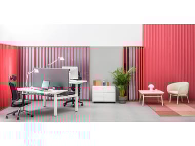 OGI-DRIVE Multiple workstation desk with sound absorbing screens By MDD