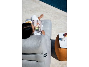 SIT POOL Indoor / outdoor armchair By OGO