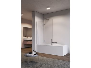 OMEGA Glass bathtub wall panel By DISENIA