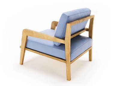 Upholstered leather armchair with armrests OSLO By Egoitaliano