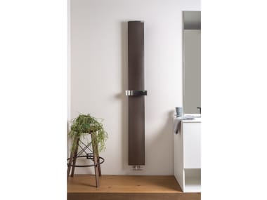 Wall-mounted aluminium decorative radiator OTHELLO MONO SLIM By RIDEA