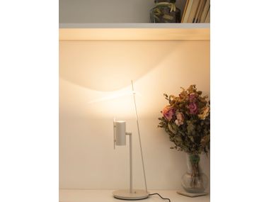 STILLA Table lamp By OliveLab