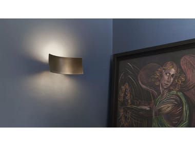 LENS - 151 Wall lamp By Oluce | design Francesco Rota