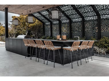 VILLA IN SAVION Outdoor kitchen By Outopia