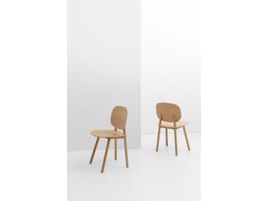 PADDLE Wooden chair By CRUSO | design Benoît Deneufbourg
