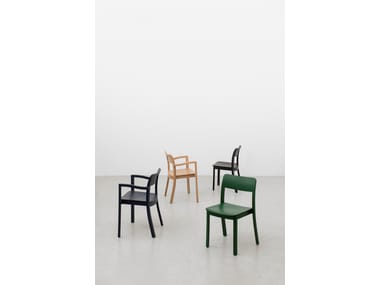 PASTIS Stackable wooden chair By Hay | design Julien Renault