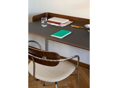 PAVILION AV17 Writing desk By &Tradition | design Anderssen & Voll
