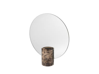 PESA | Mirror By blomus