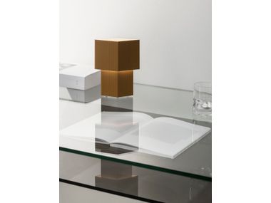 ROMB MINI Table lamp By Pholc