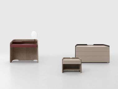 CHLOÉ Wooden bedside table By Pianca | design Emmanuel Gallina