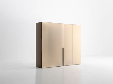CORNICE Lacquered wooden wardrobe By PIANCA