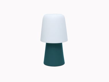 PICNIC Floor lamp By Serralunga | design Joan Gaspar
