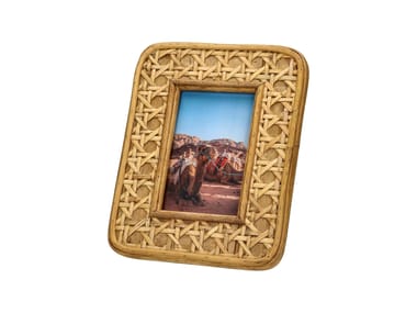 IMAGINE Frame By POMAX