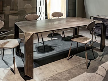 Tables | Tables and Chairs | 139 | Archiproducts