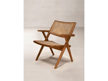 MUṄGĀRU Silla By Phantom Hands