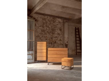 ELEMENTS Bedside table By Pilma