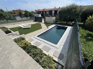 PRESTIGE Swimming pool By Desjoyaux