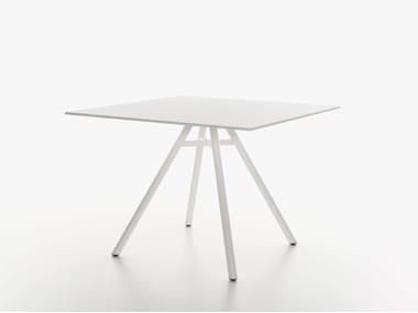 MART Table By Plank | design Plank Lab