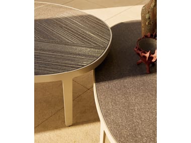 MAD OUT Coffee table By Poliform