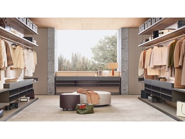 NEW YORK Square leather pouf By Poliform | design Jean-Marie Massaud