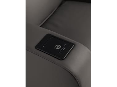 PILLOW CINEMA Armchair By Poltrona Frau