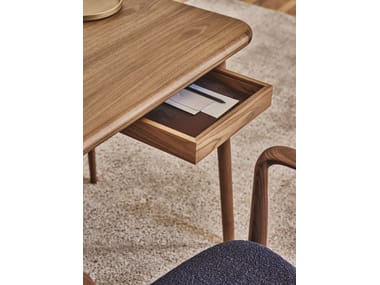 AKSEL Secretary desk By Porada