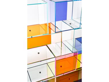 QUANTUM Modular crystal bookcase By Glas Italia | design Piero Lissoni