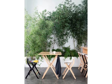 3RD RIS Stool By DVELAS