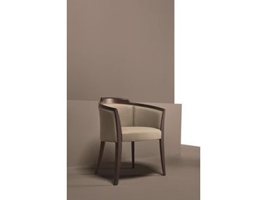 ROTOTÒ Fabric easy chair with armrests By Cizeta