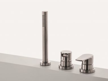 RULE A1 bathtub tap deck mounted By Gruppo Geromin
