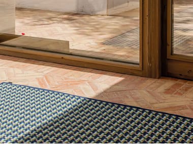 STRATA 02 Rug By Rols