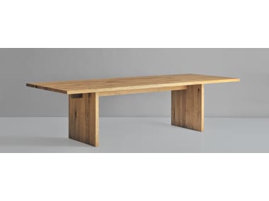 SAGA Table By Vitamin Design