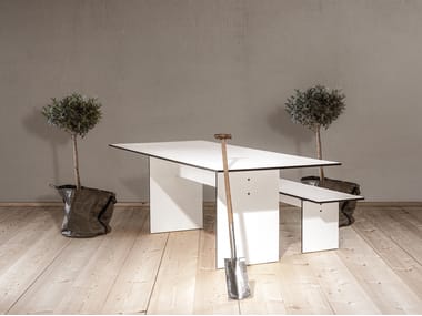 Rectangular Robinia garden table SC 42 OUTDOOR By JANUA