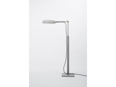 SCHLIEPHACKE EDITION Lámpara de pie By Mawa Design | design Fridtjof ...