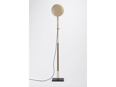 SCHLIEPHACKE EDITION Lámpara de pie By Mawa Design | design Fridtjof ...