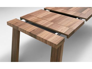 SECTION Table By SCULPTURES JEUX