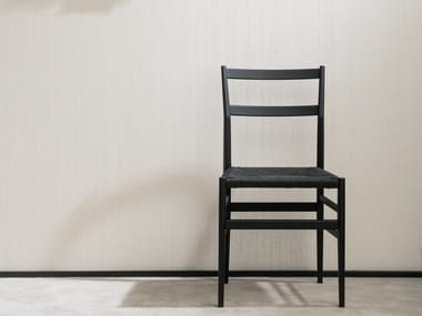 Nonwoven wallpaper SHADES OF PALE - CRUSHED LINEN By Omexco