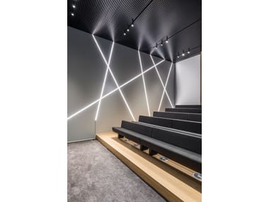 SHIFTLINE M26 L MATRIX track-Light By Delta Light