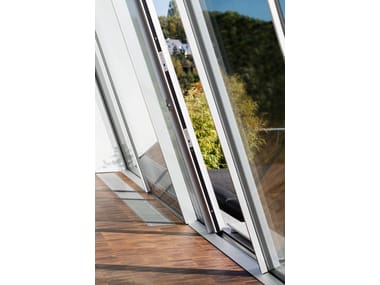 With concealed fittings sliding window SLOPE By Sky-Frame
