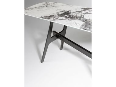 SLOT Oval console table By Bonaldo | design Giuseppe Viganò