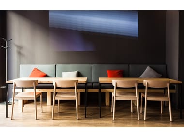 SMART SI0610 Stackable beech chair open back By Andreu World