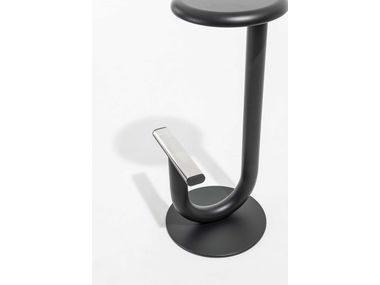 STRONG High plate garden stool By Desalto | design Eugeni Quitllet