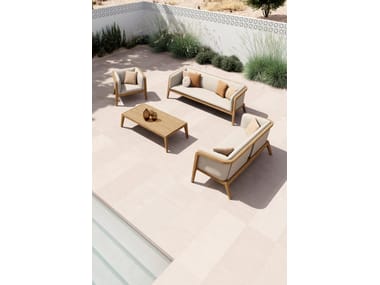 SUNRISE Fabric garden sofa By MANUTTI | design Matthew Townsend