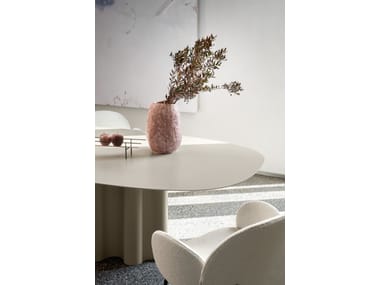 TEATRO MAGICO Table By Saba Italia | design 967Arch