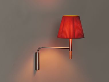 BC3 LED adjustable wall lamp By Santa & Cole