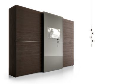 SCREEN Wardrobe By Santalucia Mobili