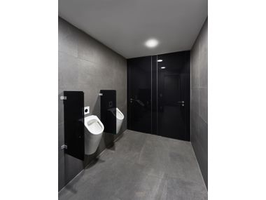 VENTO Toilet partition walls with touch-free doors By Schäfer ...