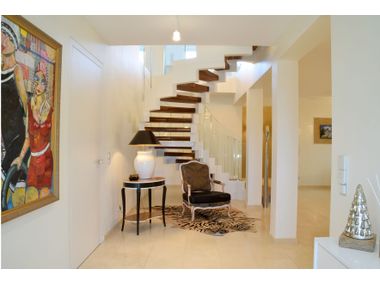 COBRA FLAIRED Open staircase By Siller Treppen